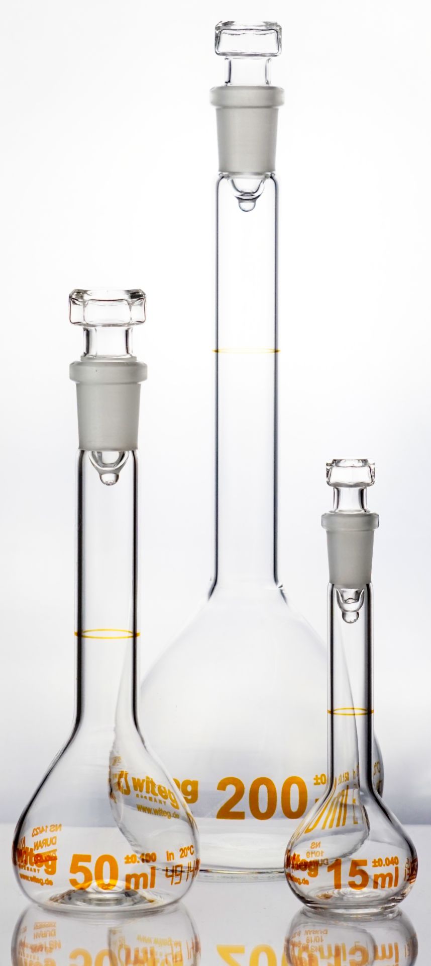Volumetric flasks class A with ST brown graduated | 3 662 003